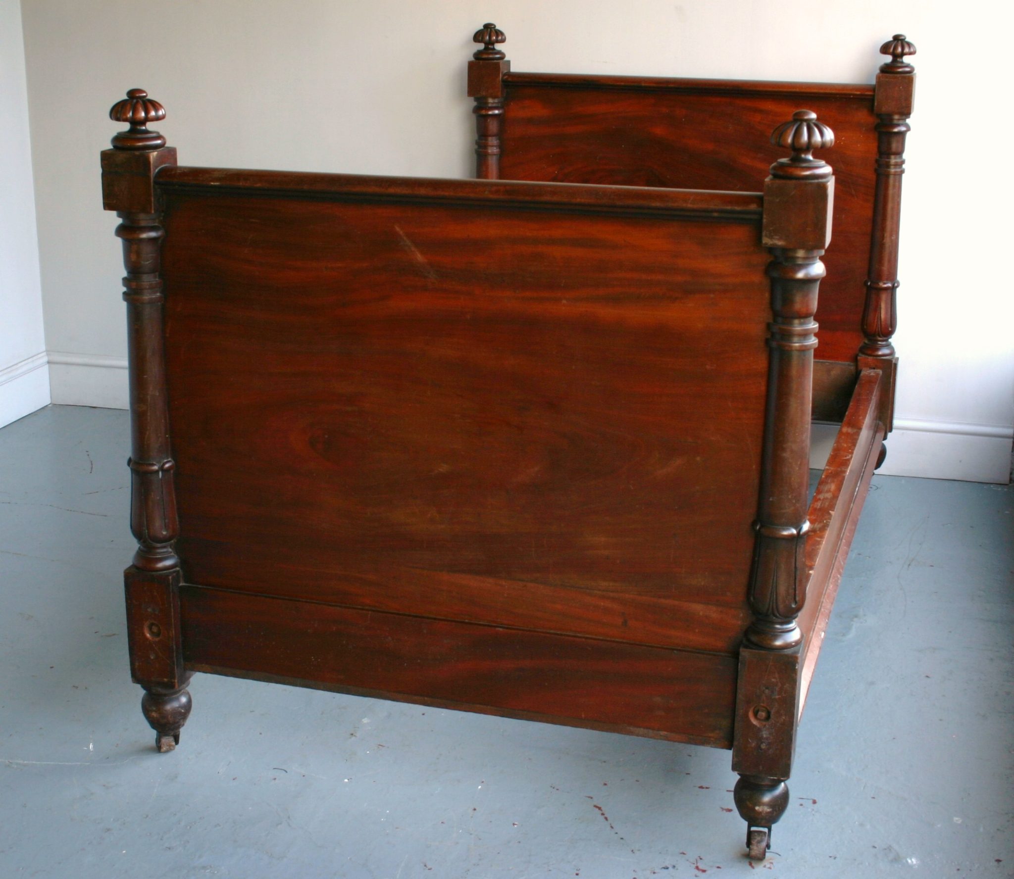 100cm Antique Wooden Bedstead 9393W39 - Bed Bazaar